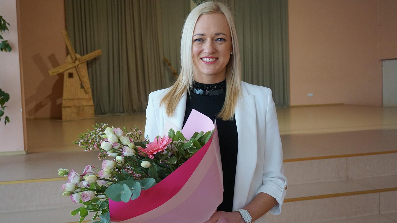 Mokyklos direktore tapo buvusi mokinė - ukzinios.lt