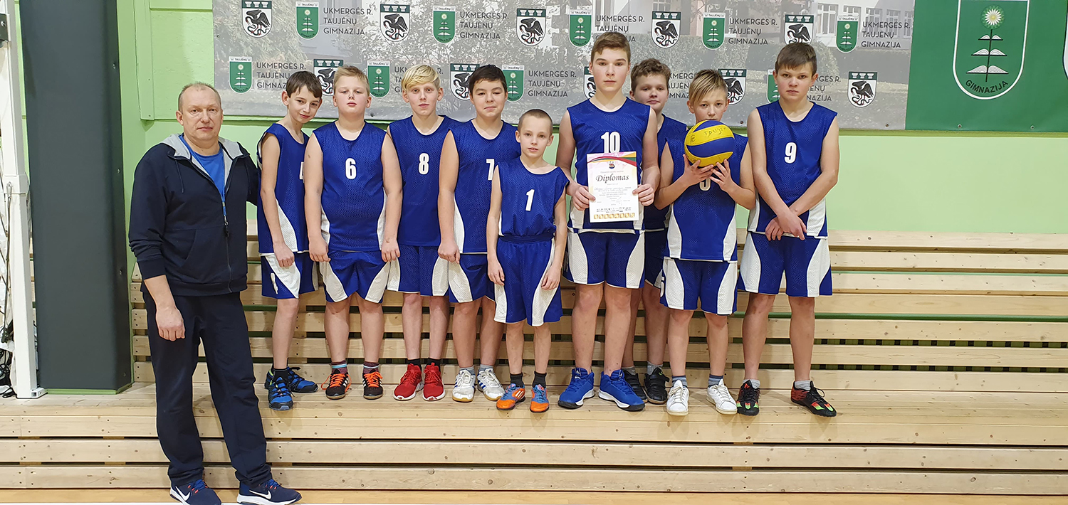 Taujėniškiai pirmi - ukzinios.lt